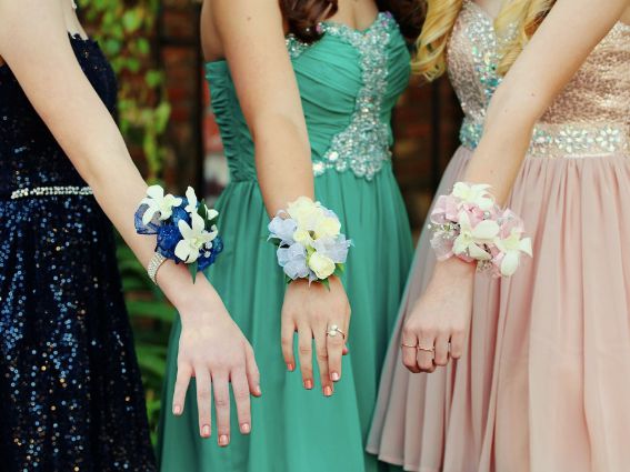 Ryan Seacrest's Dream Prom $5K Sweepstakes