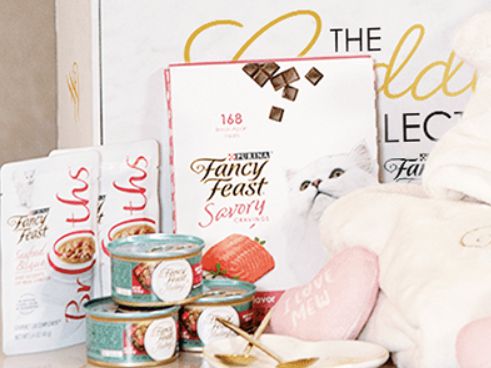 Fancy Feast Cuddle Collection Giveaway (Photo)
