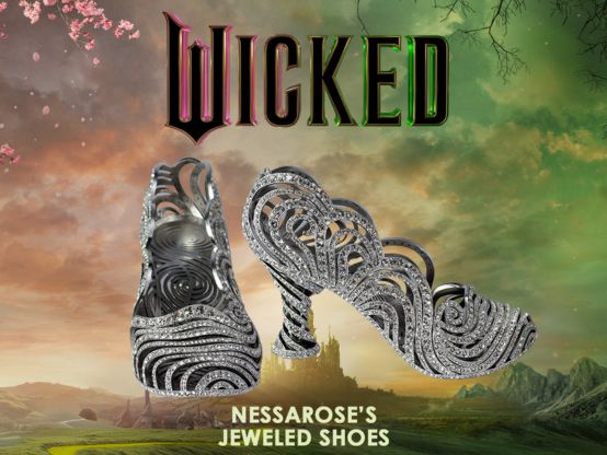 Regal Crown Club Wicked Slippers Sweepstakes (Facebook)