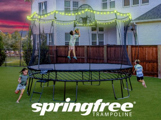 Springfree Trampoline Holiday Giveaway