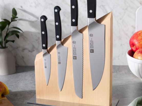 Zwilling Knife Collection Giveaway (Instagram)