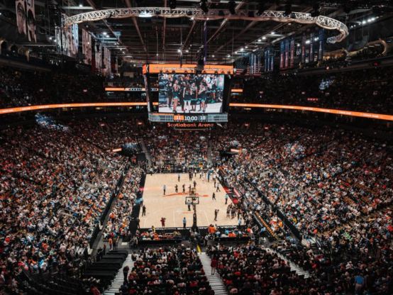 The Gist Pro Women’s Basketball Merch Pack Contest