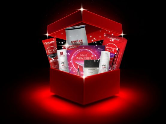 Colgate Optic Obsessed Live Life To The Brightest Sweeps - Hot Pick!